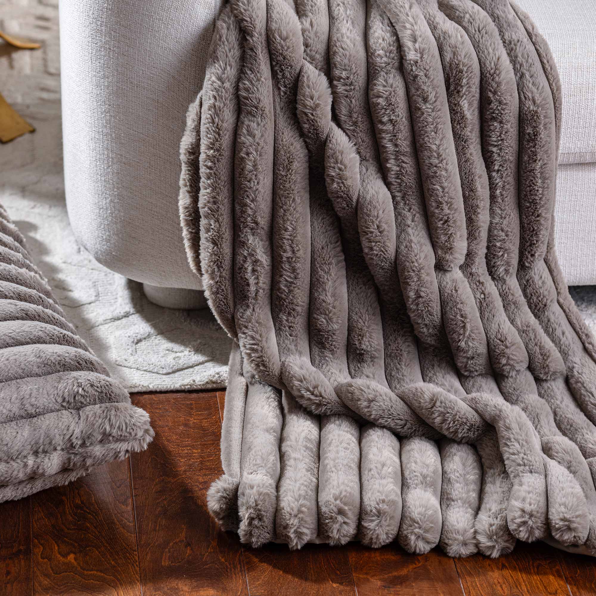 Mondo Granite Luxe Throw (42x98) by Lili Alessandra